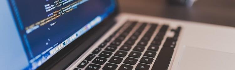 Beruf Softwareentwickler (Aufgaben & Karriere als Software Developer ...