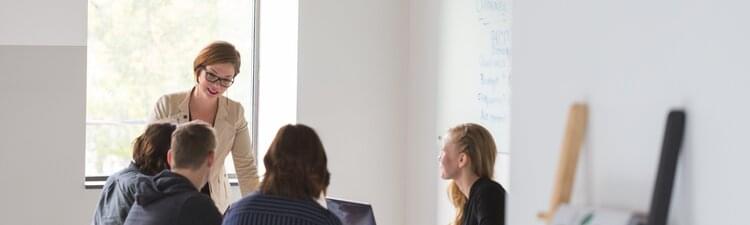 Was ist ein Area Manager? (Definition, Beschreibung, Karriere) | Jobted